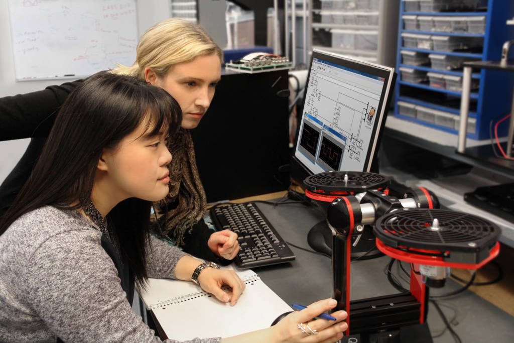 10 Practical Tips for Designing a Robotics Lab on a Budget